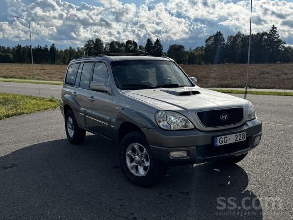 Серый Хендай Терракан 2006 в Рига, объемом двигателя 2.90 л и пробегом 156 тыс. км за 3590 €, фото 4 на AUTOMOTO.COM.LV