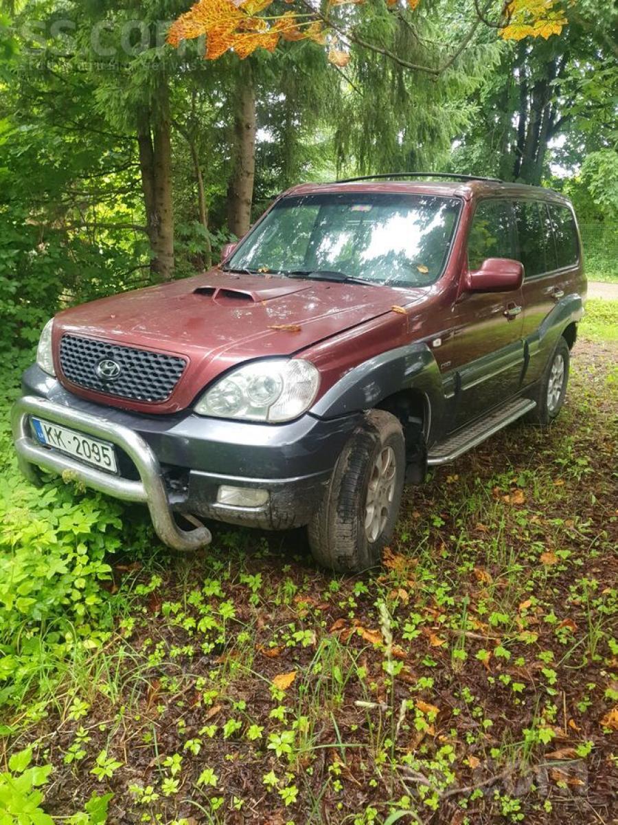 Sarkans Hyundai Terracan 2005 Limbaži, ar dzinēja tilpumu 2.90 L un nobraukumu 346 tūkst. km par 1499 €, foto 1 vietnē AUTOMOTO.COM.LV