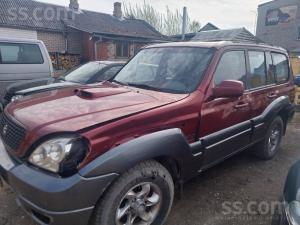 Sarkans Hyundai Terracan 2006 Ludza, ar dzinēja tilpumu 2.90 L un nobraukumu 260 tūkst. km par 1950 €, foto 3 vietnē AUTOMOTO.COM.LV