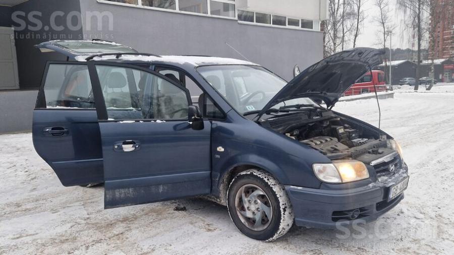 Blue Hyundai Trajet 2006 in Riga, with an engine capacity of 2.00 L and mileage of 0 thousand km for 530 €, photo 11 on AUTOMOTO.COM.LV