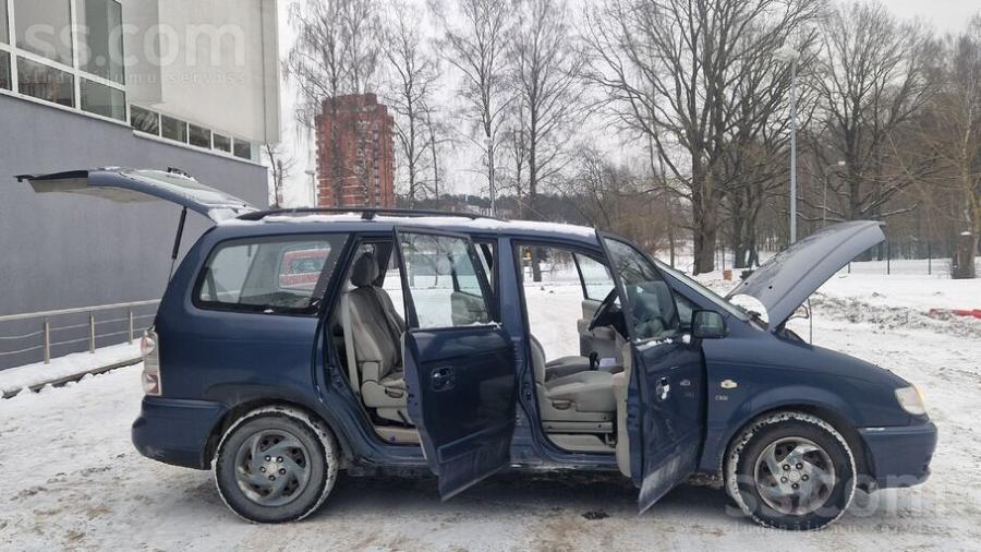 Blue Hyundai Trajet 2006 in Riga, with an engine capacity of 2.00 L and mileage of 0 thousand km for 530 €, photo 13 on AUTOMOTO.COM.LV
