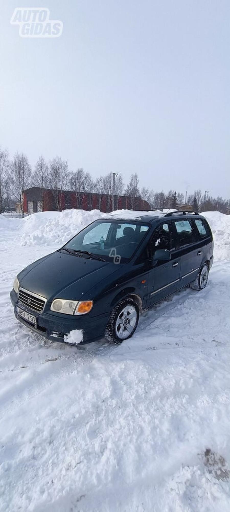 Zaļš Hyundai Trajet 2004 Radviliškis, ar dzinēja tilpumu 2.00 L un nobraukumu 345 tūkst. km par 750 €, foto 1 vietnē AUTOMOTO.COM.LV