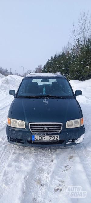 Zaļš Hyundai Trajet 2004 Radviliškis, ar dzinēja tilpumu 2.00 L un nobraukumu 345 tūkst. km par 750 €, foto 3 vietnē AUTOMOTO.COM.LV