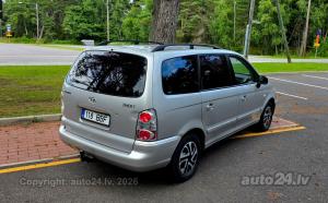 Pelēks Hyundai Trajet 2008 Tallina, ar dzinēja tilpumu 2.00 L un nobraukumu 154 tūkst. km par 2350 €, foto 11 vietnē AUTOMOTO.COM.LV