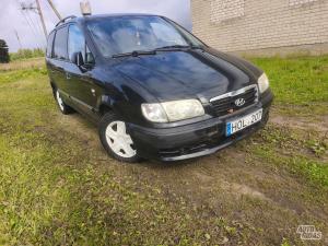 Hyundai Trajet 2005 Ignalina, ar dzinēja tilpumu 2.00 L un nobraukumu 258 tūkst. km par 999 €, foto  vietnē AUTOMOTO.COM.LV