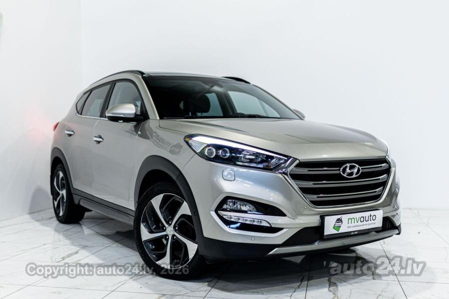 Beige Hyundai Tucson 2016 in Tallinn, with an engine capacity of 1.60 L and mileage of 102 thousand km for 12990 €, photo 6 on AUTOMOTO.COM.LV