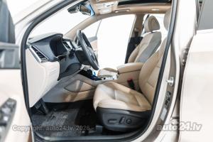 Beige Hyundai Tucson 2016 in Tallinn, with an engine capacity of 1.60 L and mileage of 102 thousand km for 12990 €, photo 14 on AUTOMOTO.COM.LV