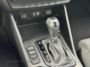 Beige Hyundai Tucson 2019 in Tallinn, with an engine capacity of 1.60 L and mileage of 151 thousand km for 11990 €, photo 8 on AUTOMOTO.COM.LV