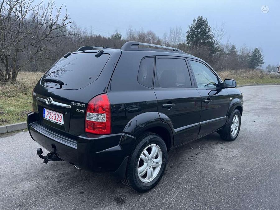 Melns Hyundai Tucson 2005 Viļņa, ar dzinēja tilpumu 1.99 L un nobraukumu 260 tūkst. km par 3450 €, foto 5 vietnē AUTOMOTO.COM.LV