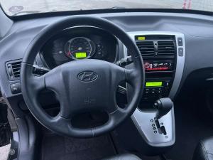 Melns Hyundai Tucson 2005 Viļņa, ar dzinēja tilpumu 1.99 L un nobraukumu 260 tūkst. km par 3450 €, foto 25 vietnē AUTOMOTO.COM.LV