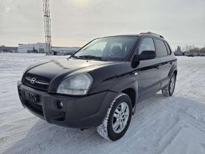 Melns Hyundai Tucson 2005 Marijampole, ar dzinēja tilpumu 1.99 L un nobraukumu 211 tūkst. km par 2400 €, foto  vietnē AUTOMOTO.COM.LV
