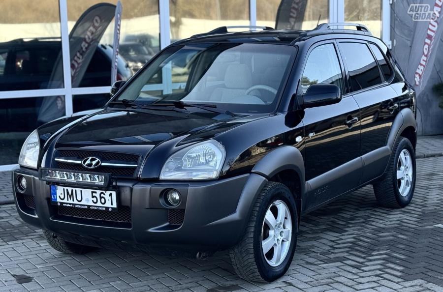 Black Hyundai Tucson 2005 in Radviliskis, with an engine capacity of 2.00 L and mileage of 326 thousand km for 3650 €, photo 5 on AUTOMOTO.COM.LV