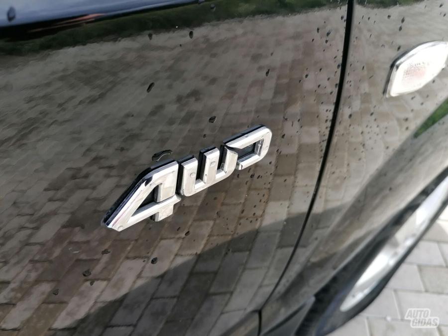 Black Hyundai Tucson 2005 in Utena, with an engine capacity of 2.00 L and mileage of 352 thousand km for 1500 €, photo 18 on AUTOMOTO.COM.LV