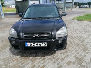 Melns Hyundai Tucson 2005 Molėtai, ar dzinēja tilpumu 2.00 L un nobraukumu 352 tūkst. km par 1500 €, foto 3 vietnē AUTOMOTO.COM.LV