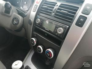 Melns Hyundai Tucson 2005 Molėtai, ar dzinēja tilpumu 2.00 L un nobraukumu 352 tūkst. km par 1500 €, foto 17 vietnē AUTOMOTO.COM.LV