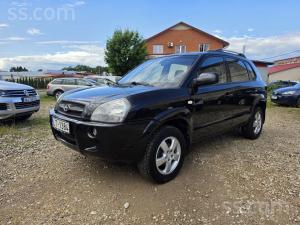 Melns Hyundai Tucson 2005 Rēzekne, ar dzinēja tilpumu 2.00 L un nobraukumu 0 tūkst. km par 2150 €, foto 4 vietnē AUTOMOTO.COM.LV
