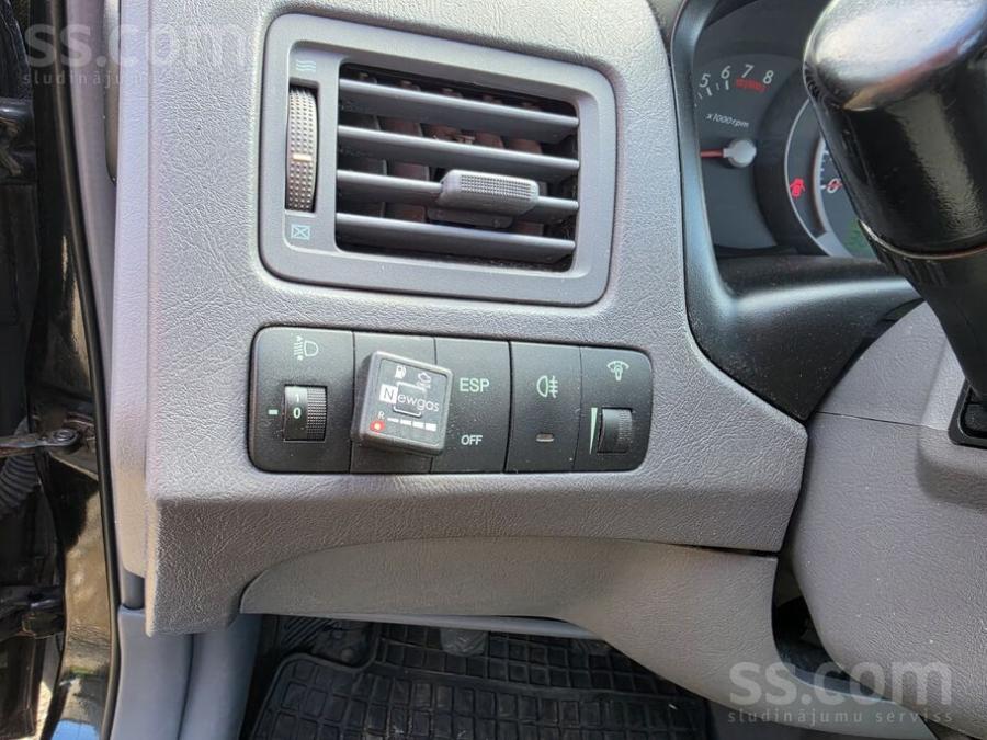 Melns Hyundai Tucson 2005 Rēzekne, ar dzinēja tilpumu 2.00 L un nobraukumu 0 tūkst. km par 2150 €, foto 15 vietnē AUTOMOTO.COM.LV