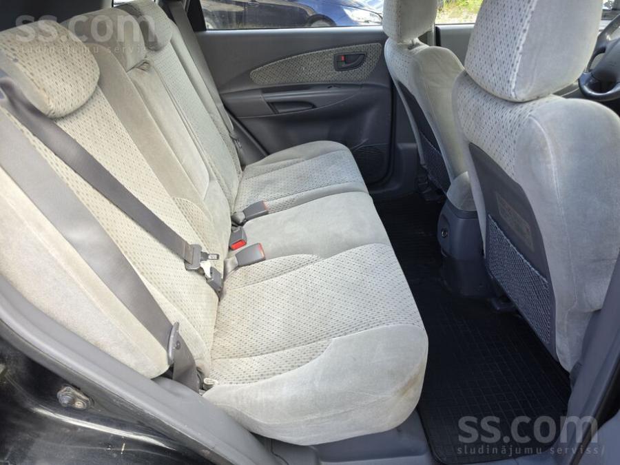 Melns Hyundai Tucson 2005 Rēzekne, ar dzinēja tilpumu 2.00 L un nobraukumu 0 tūkst. km par 2150 €, foto 17 vietnē AUTOMOTO.COM.LV