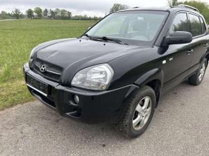 Melns Hyundai Tucson 2005 Alīta, ar dzinēja tilpumu 0.00 L un nobraukumu 194 tūkst. km par 2600 €, foto  vietnē AUTOMOTO.COM.LV