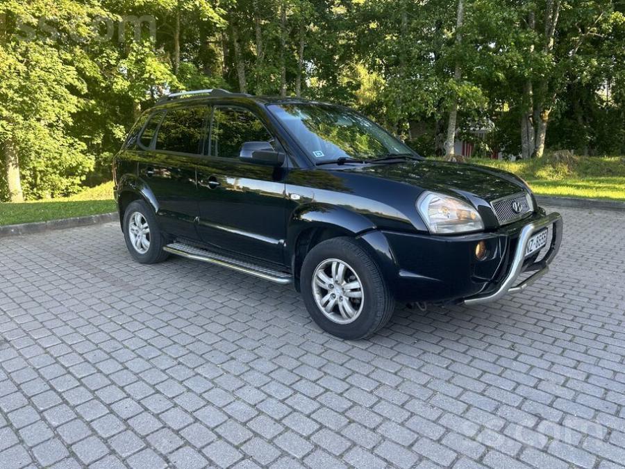 Melns Hyundai Tucson 2006 Talsi, ar dzinēja tilpumu 2.00 L un nobraukumu 210 tūkst. km par 3700 €, foto 2 vietnē AUTOMOTO.COM.LV