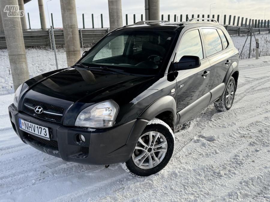 Black Hyundai Tucson 2006 in Kaunas, with an engine capacity of 2.00 L and mileage of 180 thousand km for 2200 €, photo 10 on AUTOMOTO.COM.LV