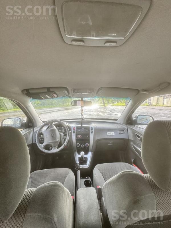Melns Hyundai Tucson 2006 Daugavpils, ar dzinēja tilpumu 2.00 L un nobraukumu 237 tūkst. km par 2600 €, foto 7 vietnē AUTOMOTO.COM.LV