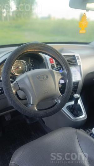 Melns Hyundai Tucson 2006 Jelgava, ar dzinēja tilpumu 2.00 L un nobraukumu 332 tūkst. km par 2500 €, foto 8 vietnē AUTOMOTO.COM.LV