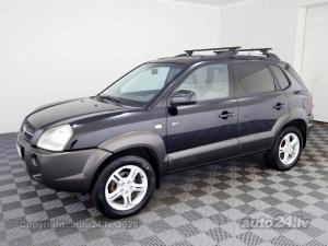 Melns Hyundai Tucson 2006 Tallina, ar dzinēja tilpumu 2.70 L un nobraukumu 119 tūkst. km par 1799 €, foto 3 vietnē AUTOMOTO.COM.LV