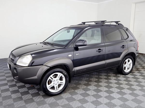 Melns Hyundai Tucson 2006 Tallina, ar dzinēja tilpumu 2.70 L un nobraukumu 119 tūkst. km par 1799 €, foto 2 vietnē AUTOMOTO.COM.LV