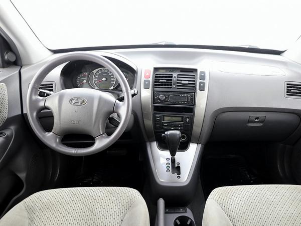 Melns Hyundai Tucson 2006 Tallina, ar dzinēja tilpumu 2.70 L un nobraukumu 119 tūkst. km par 1799 €, foto 5 vietnē AUTOMOTO.COM.LV