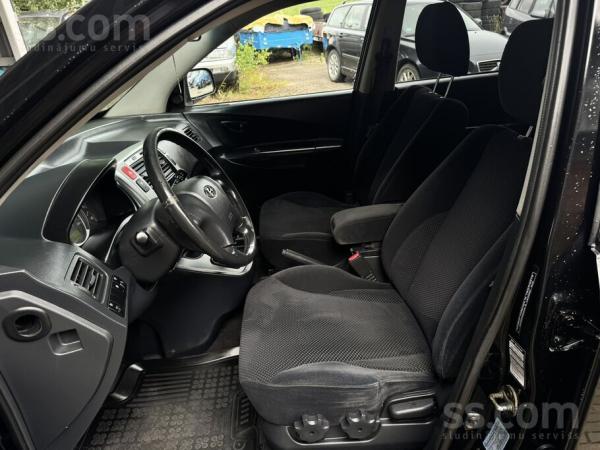 Melns Hyundai Tucson 2006 Talsi, ar dzinēja tilpumu 2.00 L un nobraukumu 246 tūkst. km par 2500 €, foto 9 vietnē AUTOMOTO.COM.LV