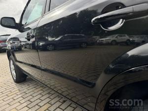 Black Hyundai Tucson 2006 in Talsi, with an engine capacity of 2.00 L and mileage of 246 thousand km for 2500 €, photo 16 on AUTOMOTO.COM.LV