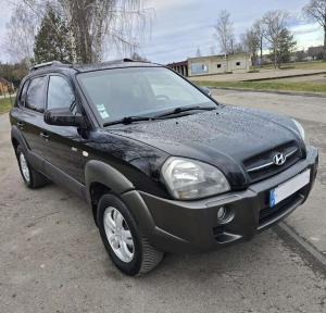 Melns Hyundai Tucson 2007 Tauragė, ar dzinēja tilpumu 1.99 L un nobraukumu 160 tūkst. km par 3990 €, foto 3 vietnē AUTOMOTO.COM.LV