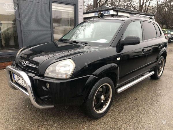Melns Hyundai Tucson 2007 Klaipėda, ar dzinēja tilpumu 1.99 L un nobraukumu 228 tūkst. km par 3000 €, foto 5 vietnē AUTOMOTO.COM.LV