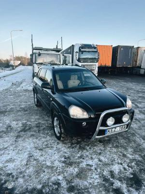 Melns Hyundai Tucson 2007 Viļņa, ar dzinēja tilpumu 1.99 L un nobraukumu 286 tūkst. km par 3350 €, foto 5 vietnē AUTOMOTO.COM.LV
