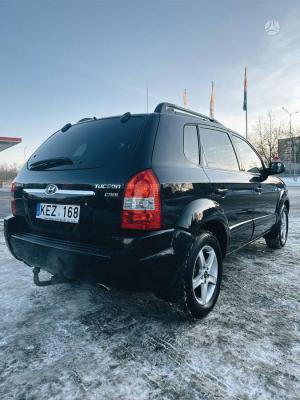 Melns Hyundai Tucson 2007 Viļņa, ar dzinēja tilpumu 1.99 L un nobraukumu 286 tūkst. km par 3350 €, foto 7 vietnē AUTOMOTO.COM.LV