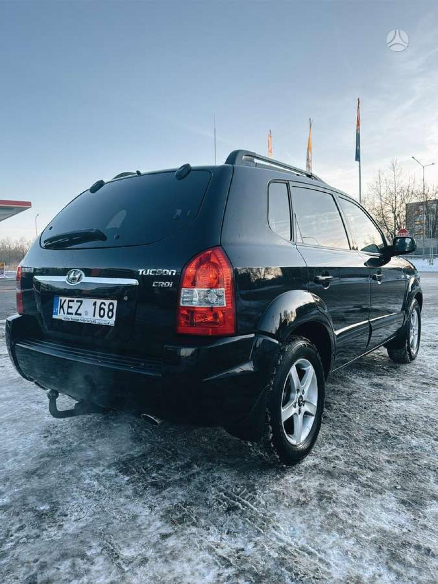 Melns Hyundai Tucson 2007 Viļņa, ar dzinēja tilpumu 1.99 L un nobraukumu 286 tūkst. km par 3350 €, foto 7 vietnē AUTOMOTO.COM.LV