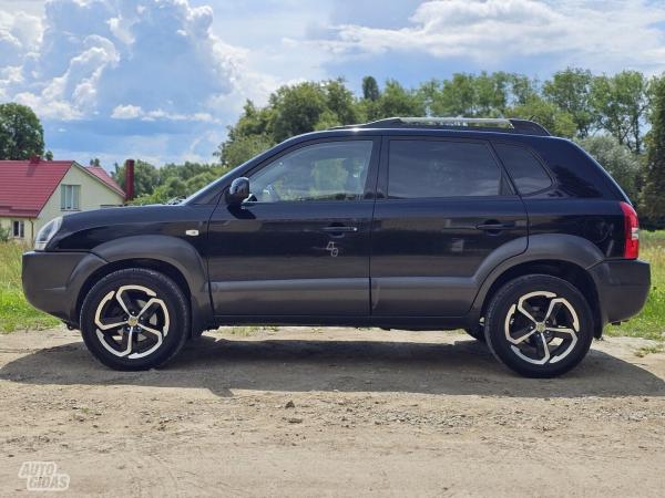 Melns Hyundai Tucson 2007 Šauļi, ar dzinēja tilpumu 2.00 L un nobraukumu 162 tūkst. km par 3500 €, foto 8 vietnē AUTOMOTO.COM.LV