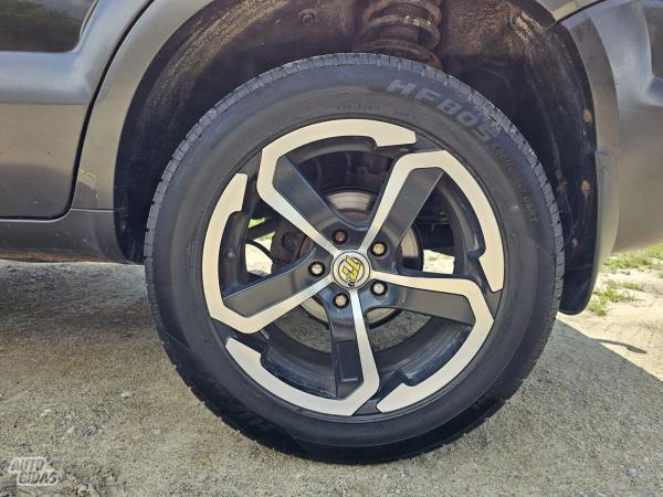 Melns Hyundai Tucson 2007 Šauļi, ar dzinēja tilpumu 2.00 L un nobraukumu 162 tūkst. km par 3500 €, foto 10 vietnē AUTOMOTO.COM.LV