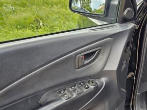 Black Hyundai Tucson 2007 in Siauliai, with an engine capacity of 2.00 L and mileage of 162 thousand km for 3500 €, photo 33 on AUTOMOTO.COM.LV