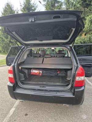 Melns Hyundai Tucson 2007 Jonava, ar dzinēja tilpumu 1.99 L un nobraukumu 162 tūkst. km par 4000 €, foto 8 vietnē AUTOMOTO.COM.LV