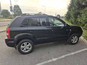 Melns Hyundai Tucson 2007 Jonava, ar dzinēja tilpumu 1.99 L un nobraukumu 162 tūkst. km par 4000 €, foto 11 vietnē AUTOMOTO.COM.LV