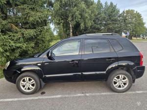 Melns Hyundai Tucson 2007 Jonava, ar dzinēja tilpumu 1.99 L un nobraukumu 162 tūkst. km par 4000 €, foto 13 vietnē AUTOMOTO.COM.LV