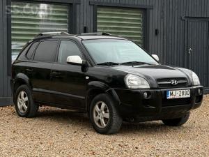 Melns Hyundai Tucson 2007 Jelgava, ar dzinēja tilpumu 2.00 L un nobraukumu 0 tūkst. km par 2150 €, foto 4 vietnē AUTOMOTO.COM.LV
