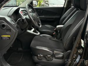 Melns Hyundai Tucson 2007 Jelgava, ar dzinēja tilpumu 2.00 L un nobraukumu 0 tūkst. km par 2150 €, foto 9 vietnē AUTOMOTO.COM.LV