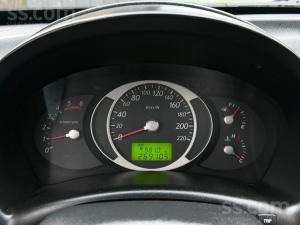 Melns Hyundai Tucson 2007 Jelgava, ar dzinēja tilpumu 2.00 L un nobraukumu 0 tūkst. km par 2150 €, foto 18 vietnē AUTOMOTO.COM.LV