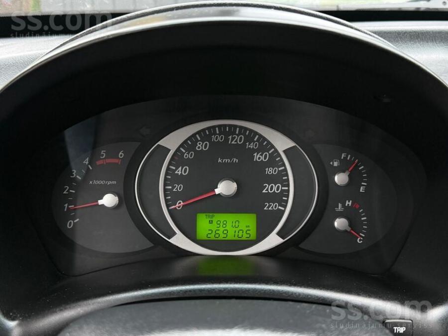 Melns Hyundai Tucson 2007 Jelgava, ar dzinēja tilpumu 2.00 L un nobraukumu 0 tūkst. km par 2150 €, foto 18 vietnē AUTOMOTO.COM.LV