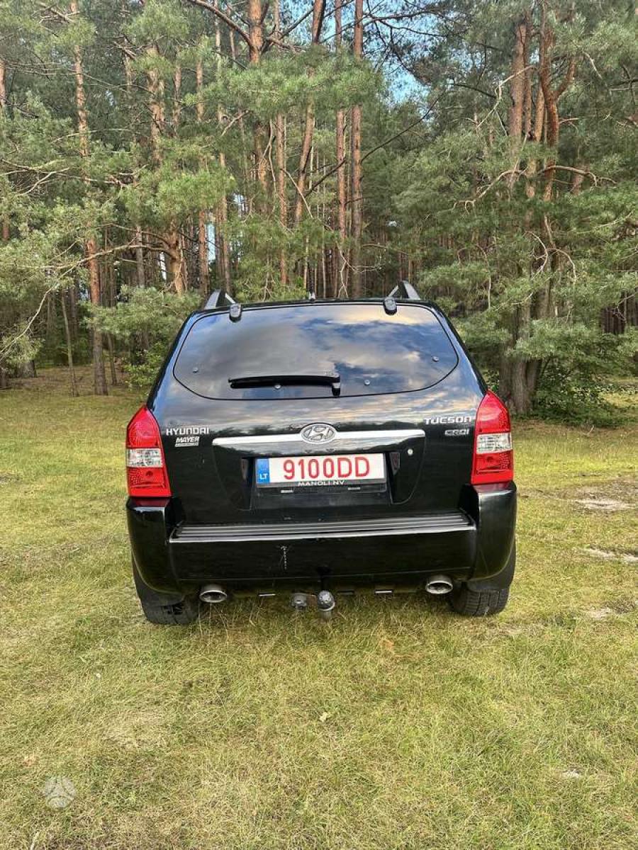 Melns Hyundai Tucson 2008 Kauņa, ar dzinēja tilpumu 1.99 L un nobraukumu 154 tūkst. km par 3500 €, foto 8 vietnē AUTOMOTO.COM.LV