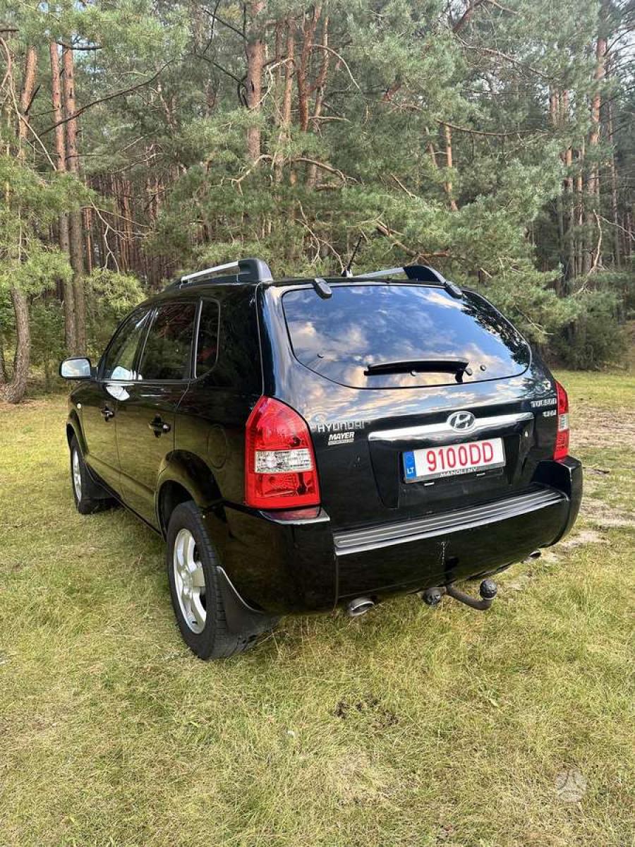 Melns Hyundai Tucson 2008 Kauņa, ar dzinēja tilpumu 1.99 L un nobraukumu 154 tūkst. km par 3500 €, foto 9 vietnē AUTOMOTO.COM.LV