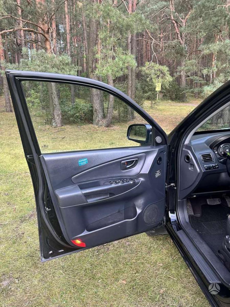 Melns Hyundai Tucson 2008 Kauņa, ar dzinēja tilpumu 1.99 L un nobraukumu 154 tūkst. km par 3500 €, foto 16 vietnē AUTOMOTO.COM.LV